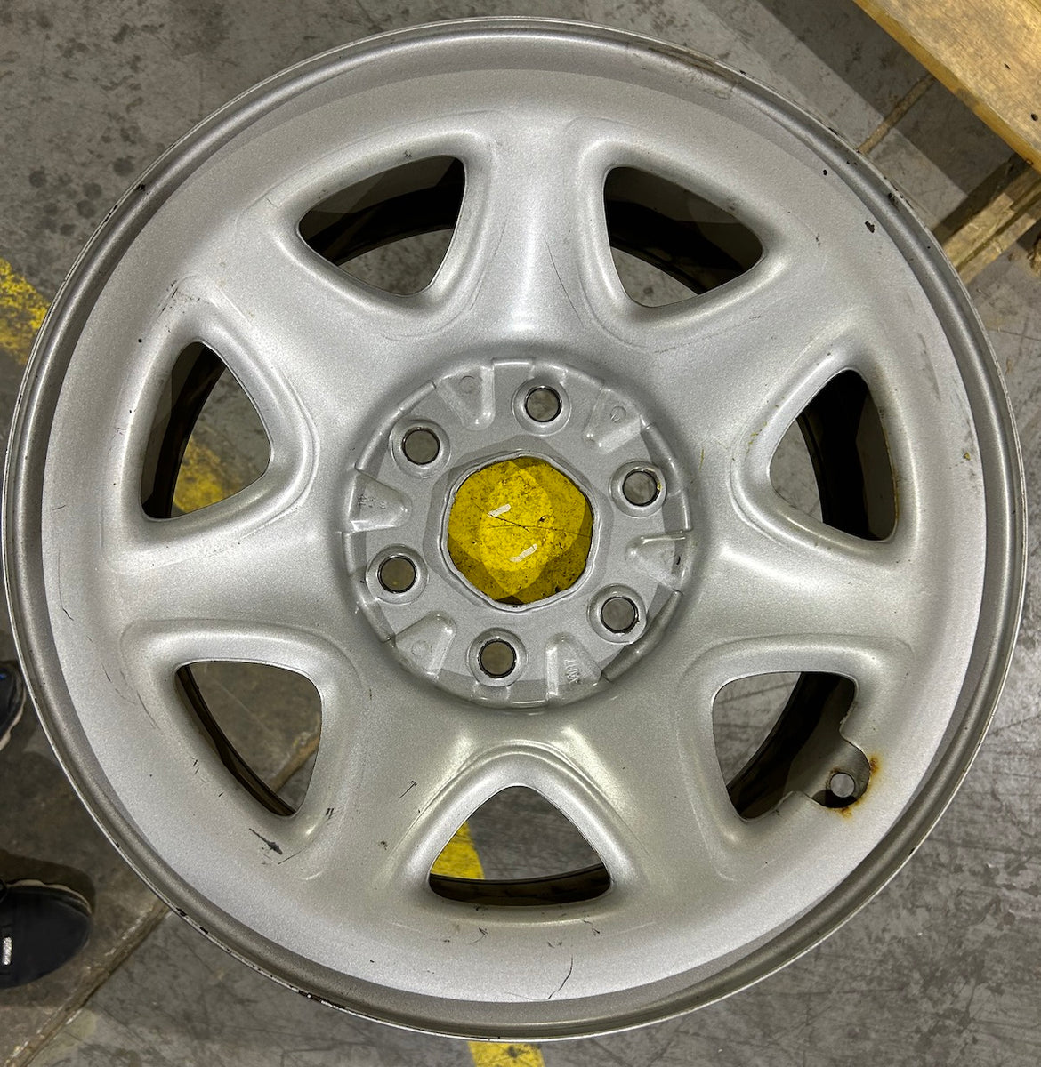 17" GMC Sierra Silverado 1500 Silver Factory OEM wheel rim single 5655 ...